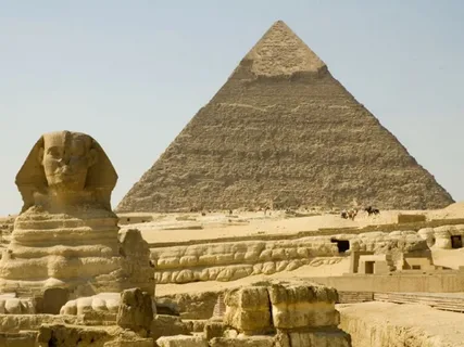 Erkunden Sie die Wunder der Chephren-Pyramide Innen